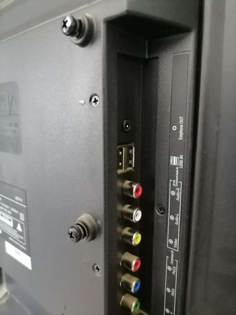 Other Small Appliances - ***MULLER & HAUPT 32 INCH HD Ready LED FLAT SCREEN TV MHS-32B**WORKING ...